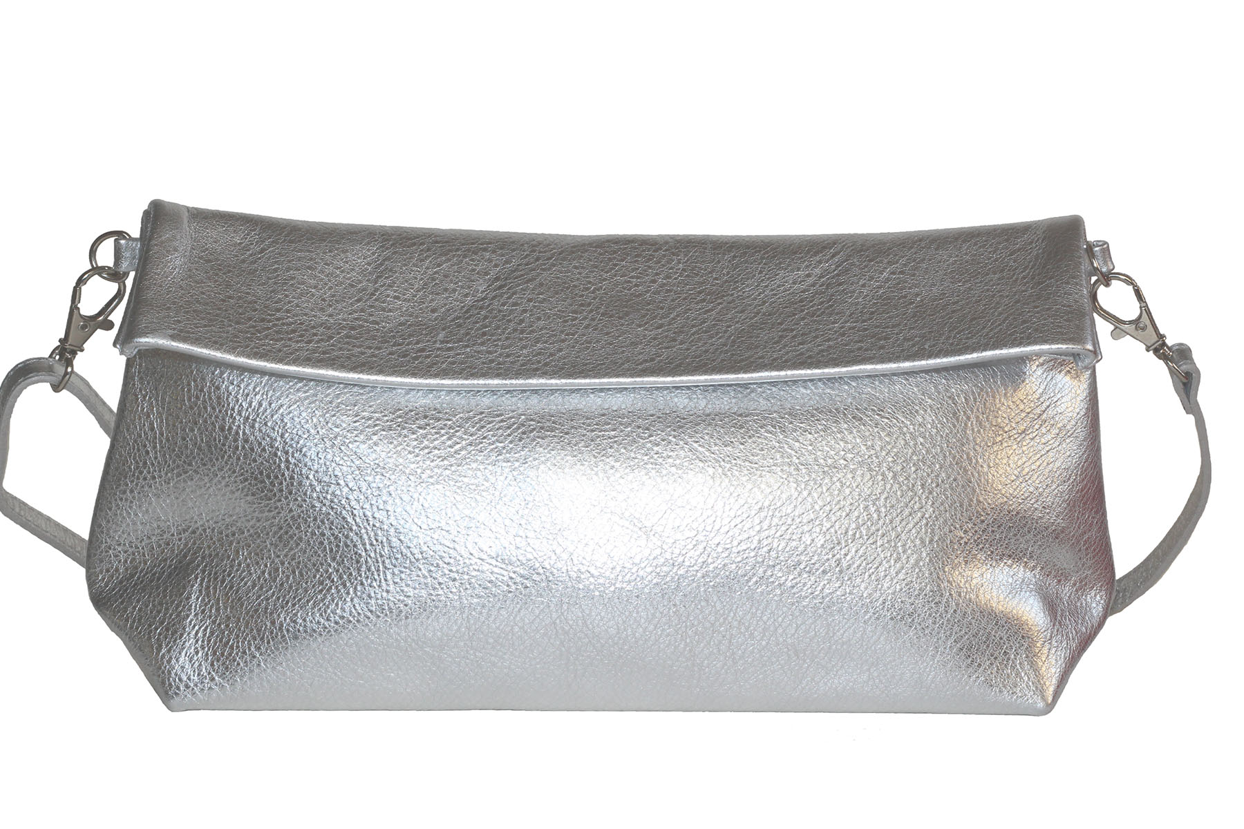 Pochettes Vert Amande en Cuir Italien - Cuir de Vachette Vert Amande